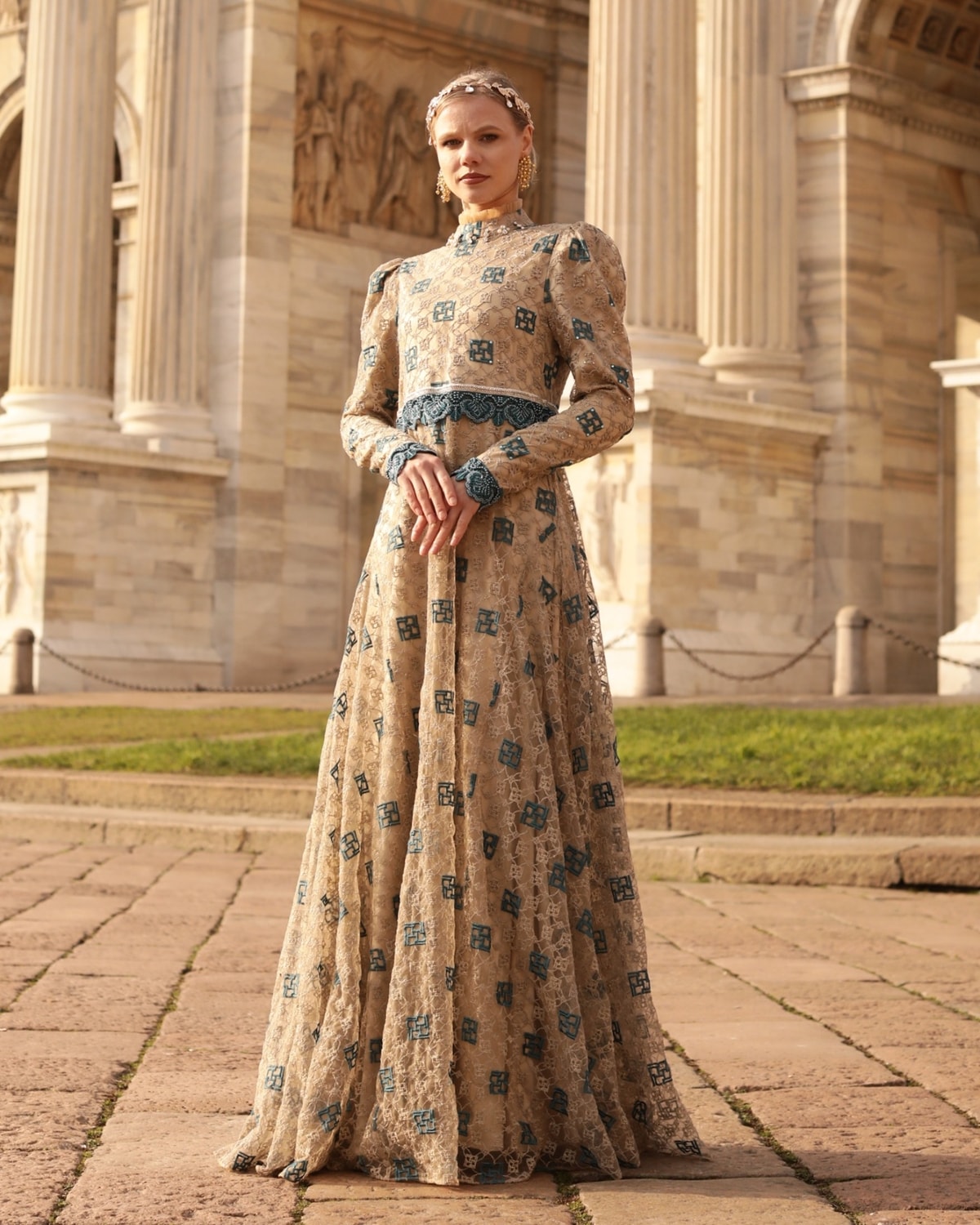 CASSANDRA DRESS